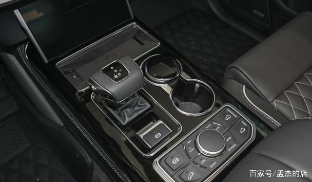 红旗HS7和“骚操作”：2.0T，强标杆宝马X3的新车？_百科TA说