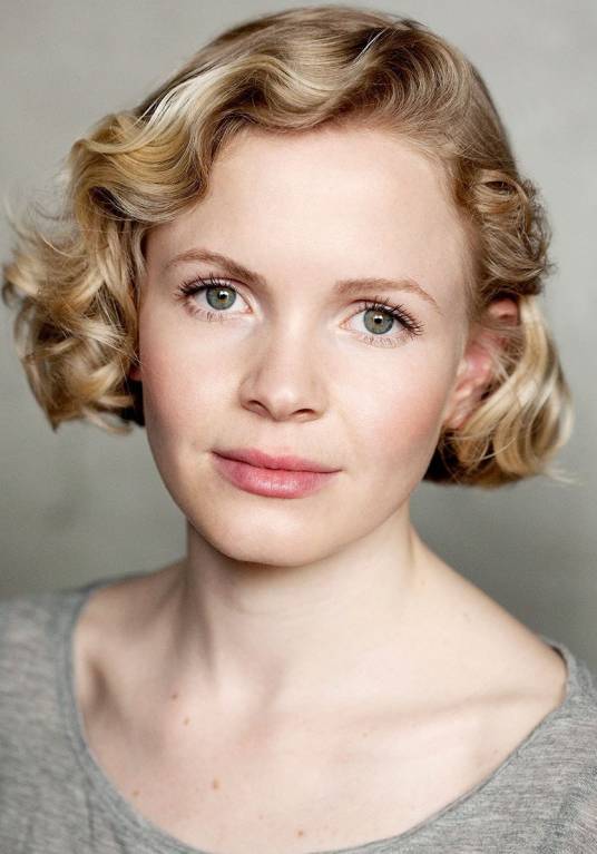 凯特·菲利普斯_百度百科