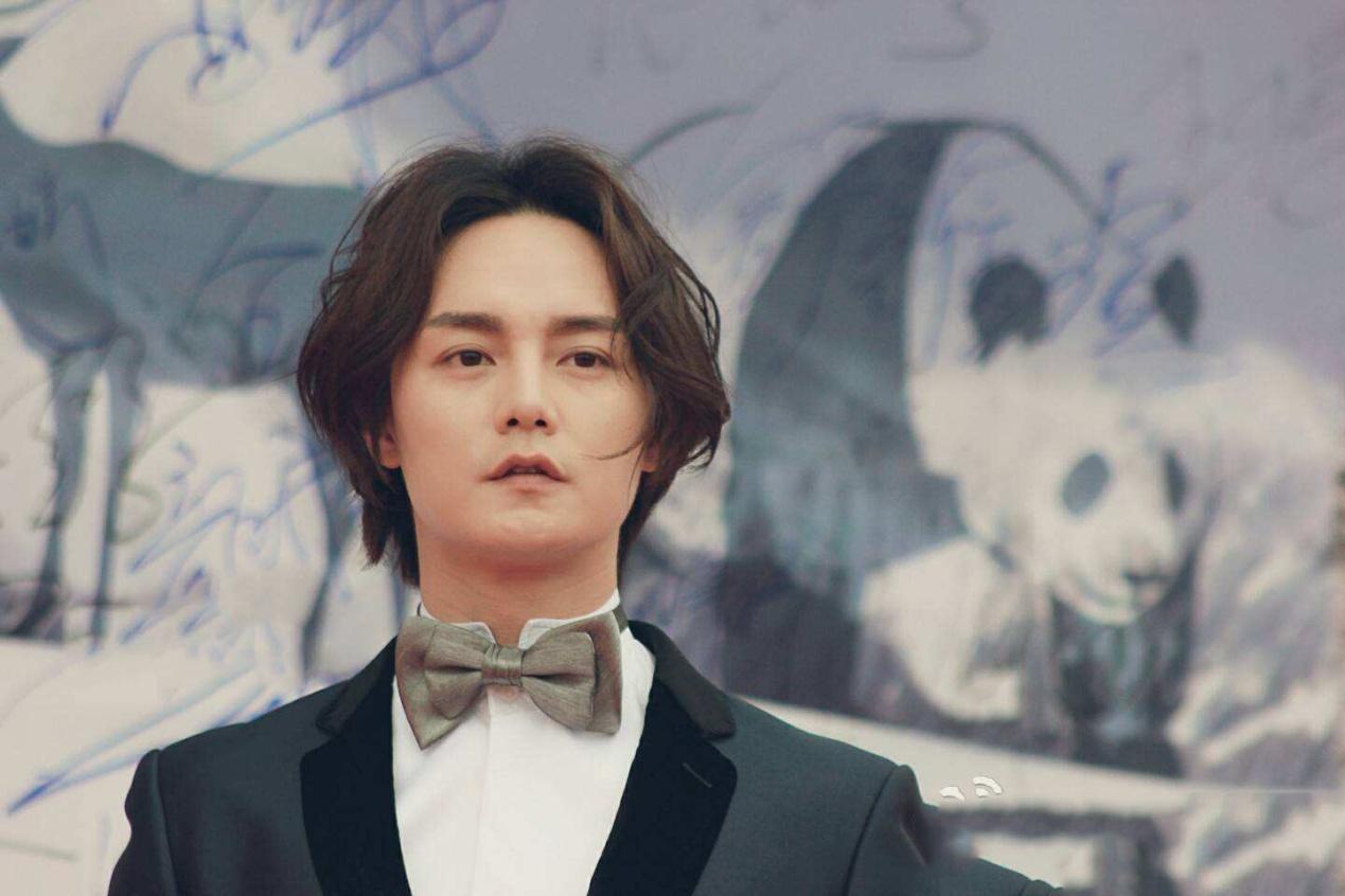 33岁的他大器晚成，和赵丽颖轻松搭戏，有望成刘诗诗新剧男主_百科TA说