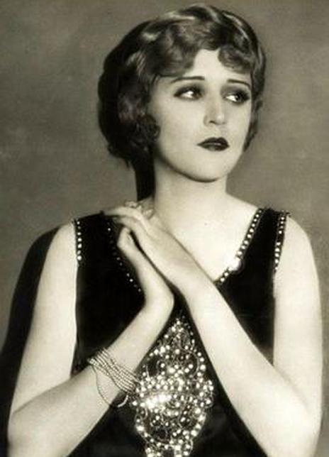 Jacqueline Gadsden_百度百科