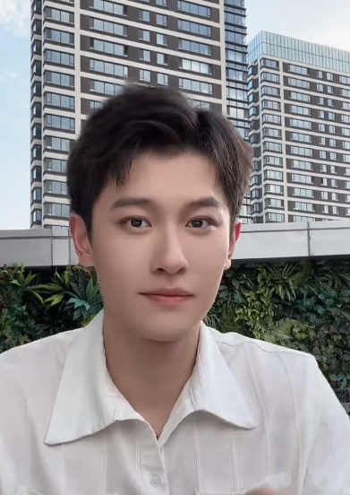 冯伊洋_百度百科