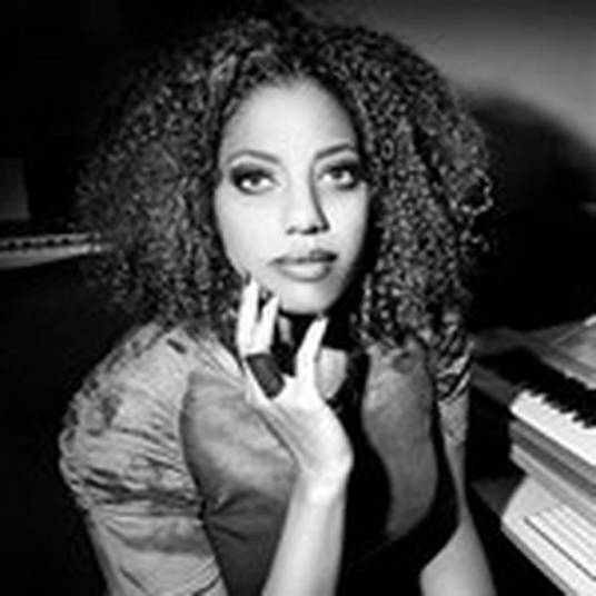 Alexandra Hampton_百度百科