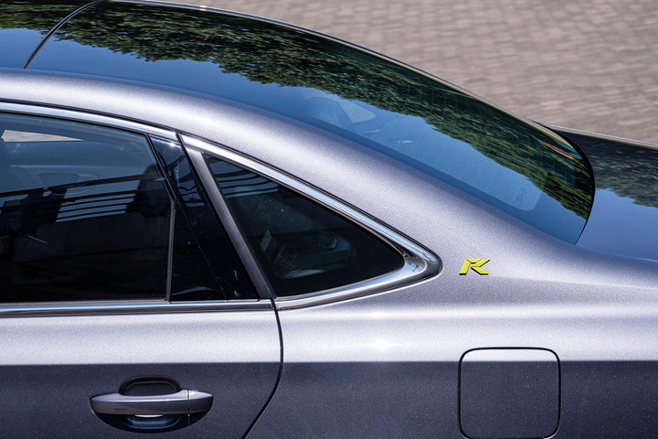 新车X问｜解析荣威i6 MAX插电混动如何？_百科TA说