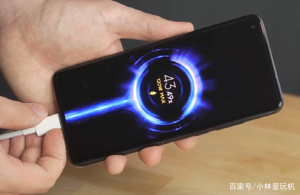 华为mate40 Pro和小米10至尊纪念版，谁更值得入手？_百科TA说