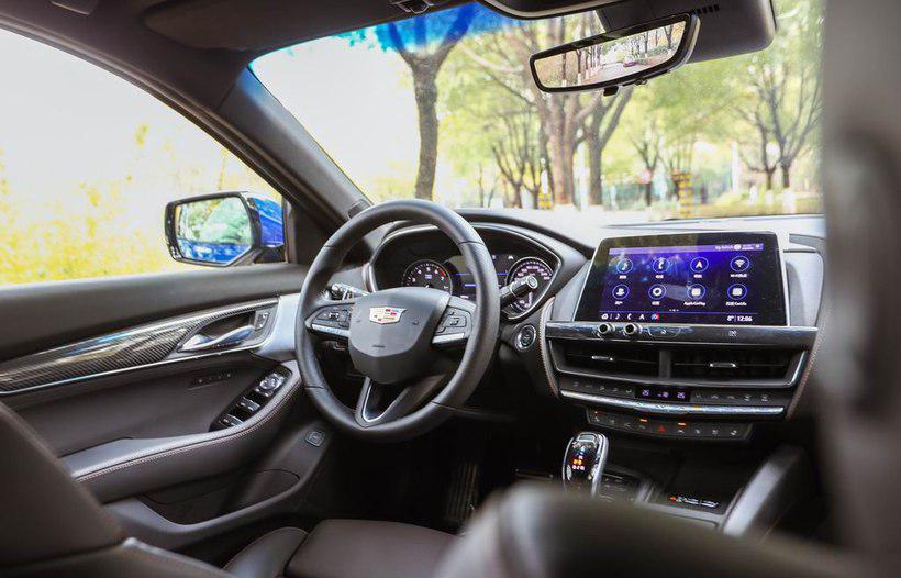 27万的英菲尼迪Q50L真的好吗？开了6个月，车主直白地谈了用车感受_百科TA说