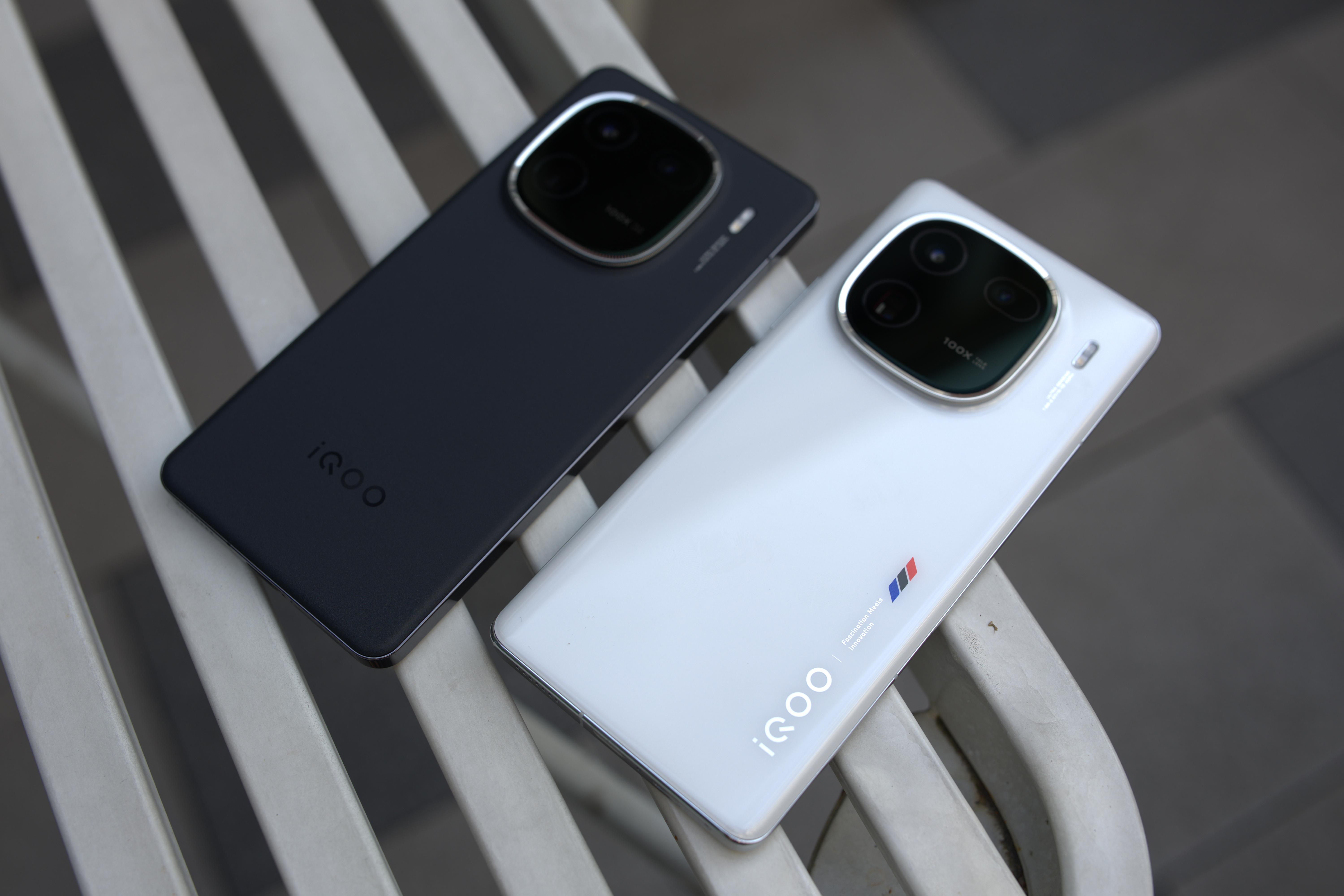 iQOO 12系列评测：设计、影像大改，水桶型旗舰来了_百科TA说