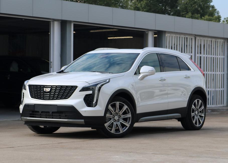 开完DS7，再花29万提凯迪拉克XT4，车主：平分秋色_百科TA说