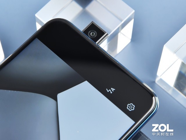 荣耀X10自拍评测 花1899元感受下清晰之美_百科TA说