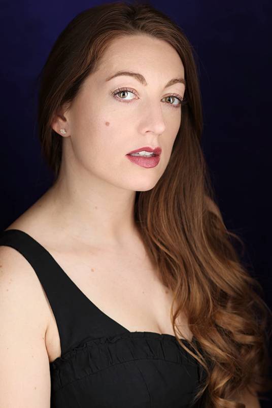 Kelly Frazier_百度百科