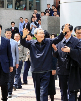 朱镕基 百度百科