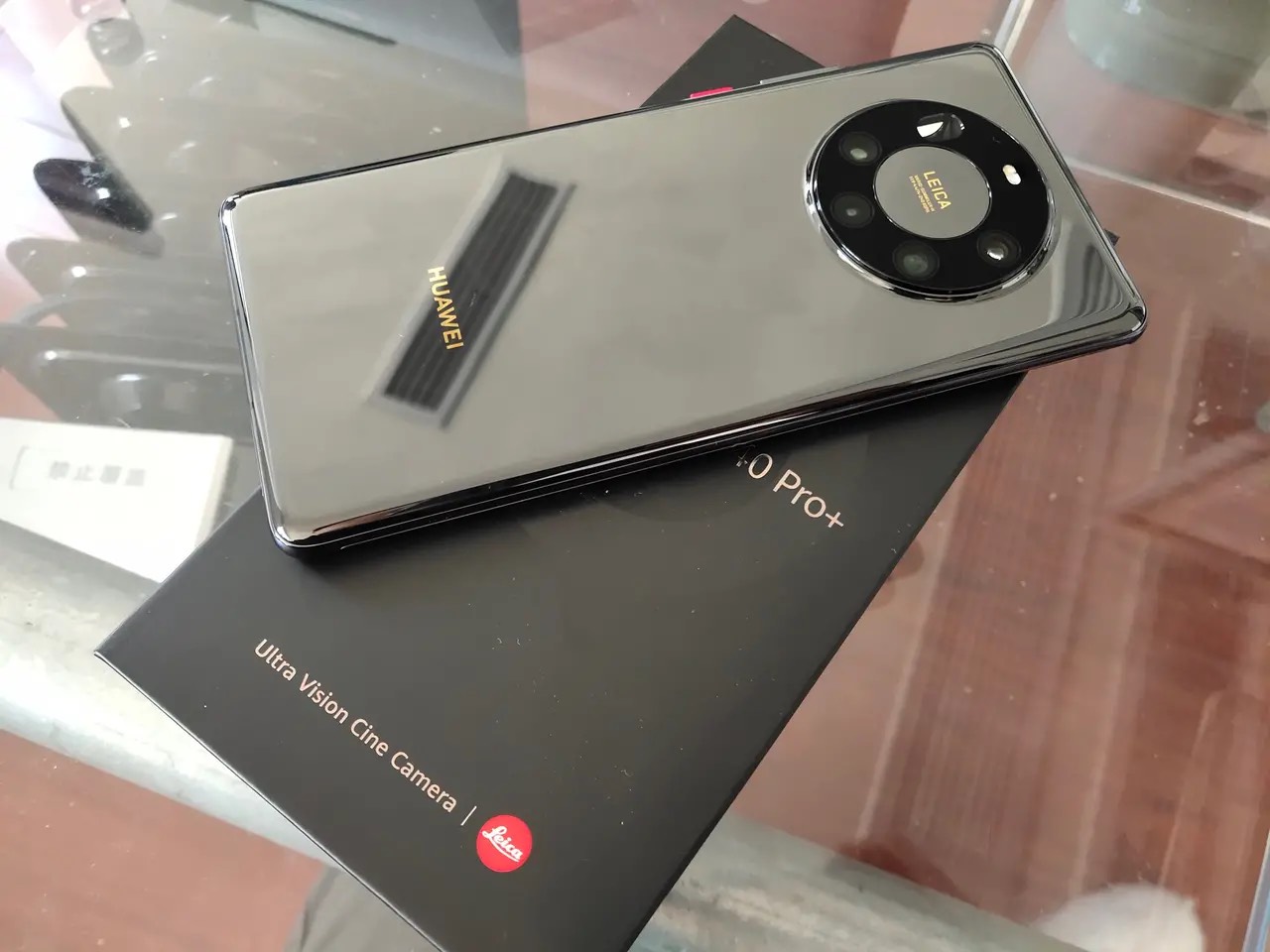 体验iPhone12Pro、小米11、华为Mate40Pro+，究竟谁更好用？_百科TA说