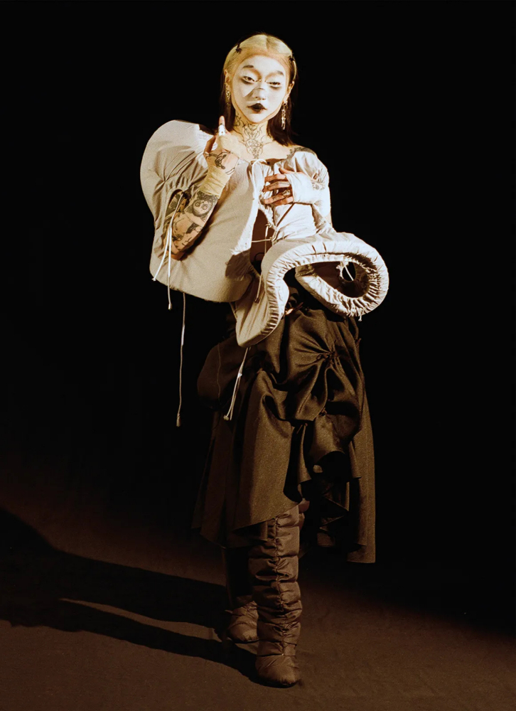 yeule（新加坡歌手、词曲作者、音乐制作人）_百度百科