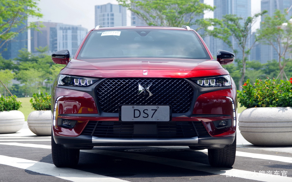 DS7来了，这是一份来自法国的浪漫，带你追求精致的生活_百科TA说