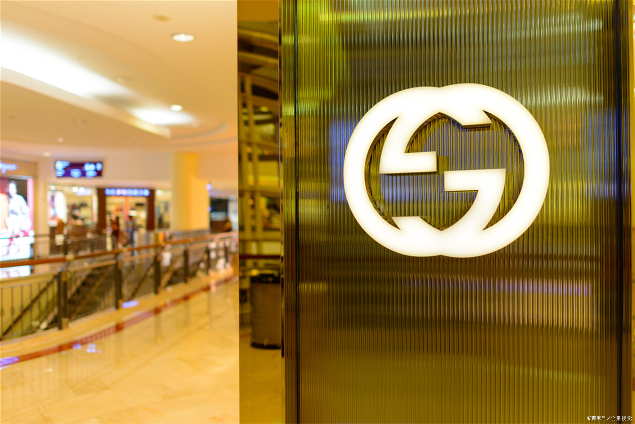 厨房杂工创就奢侈品牌-CUCCI的诞生_百科TA说