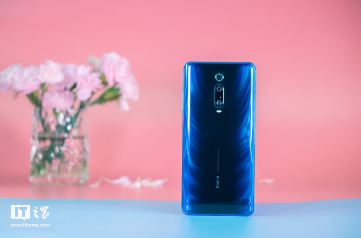 「IT之家开箱」Redmi K20 Pro手机图赏：魅动火焰纹，极界全面屏_百科TA说