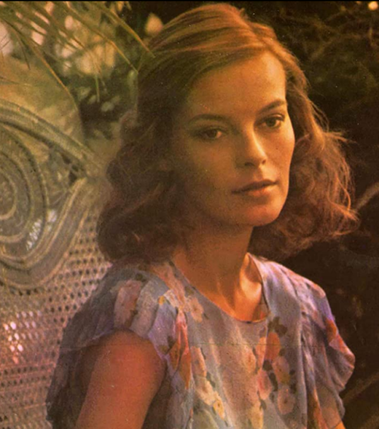 Mona Kristensen_百度百科