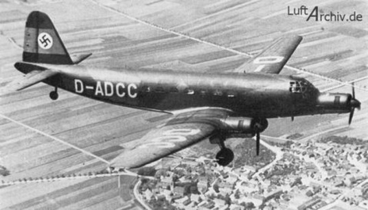Ju-352运输机_百度百科