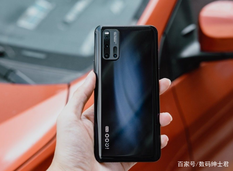 骁龙865降价1000元，双模5G+55W快充+4440mAh，这才是iQOO！_百科TA说