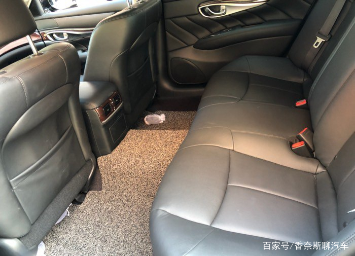 落地36万拿下一台英菲尼迪Q70，开了240天后，车主说了实在话_百科TA说