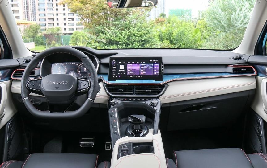 KX3傲跑对照领克06怎样选？懂车人：差距显而易见_百科TA说