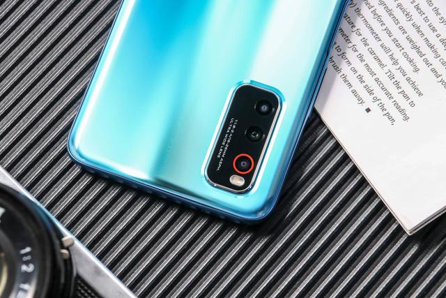 便宜归便宜，但别勉强自己：iQOO Neo3用实力说话，剁手看你_百科TA说