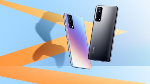 “55W闪充，快人一步” iQOO Z3今日10点正式开售_百科TA说