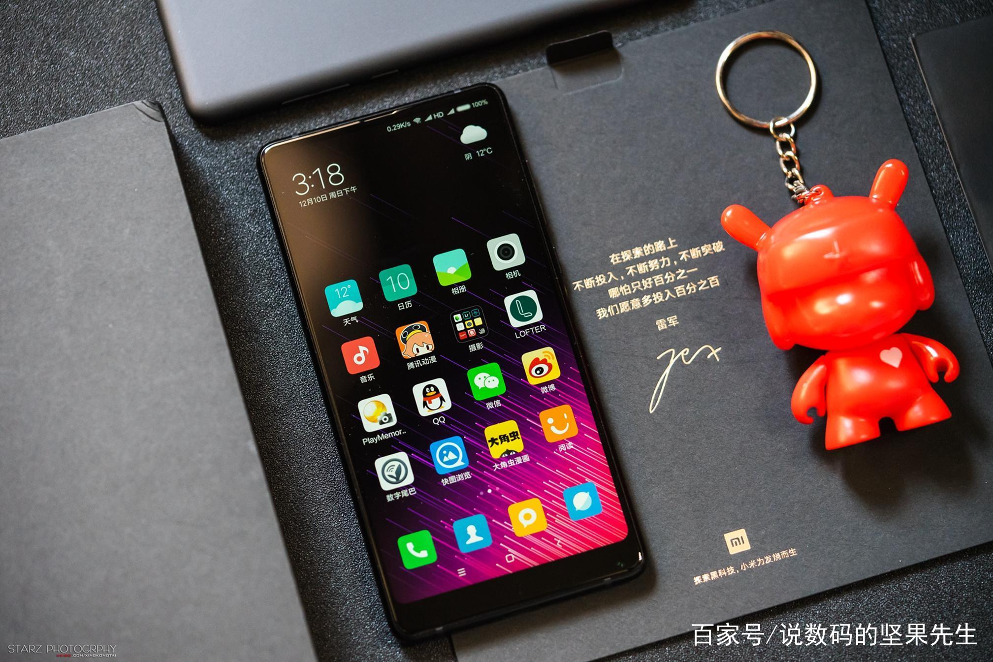 3999跌到1598仅用一年，小米MIX 2S迈进千元机行列！谁用谁尴尬！_百科TA说