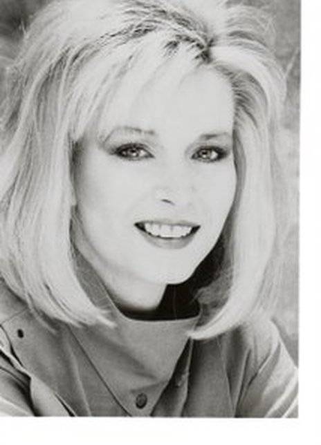 Lindy Benson_百度百科