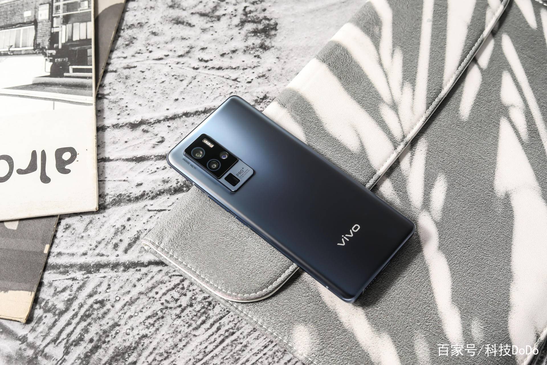 超清一亿模式真猛，旅拍带上专业影像旗舰vivo X50 Pro+就够了_百科TA说