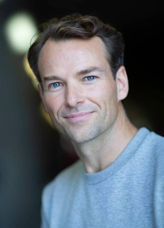 Michael Absalom_百度百科