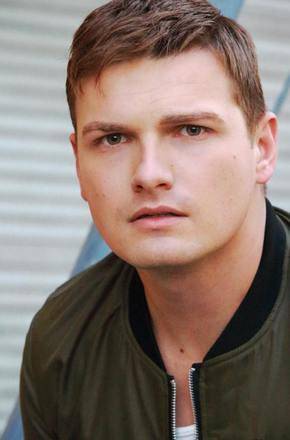 Paul Riley Fox_百度百科