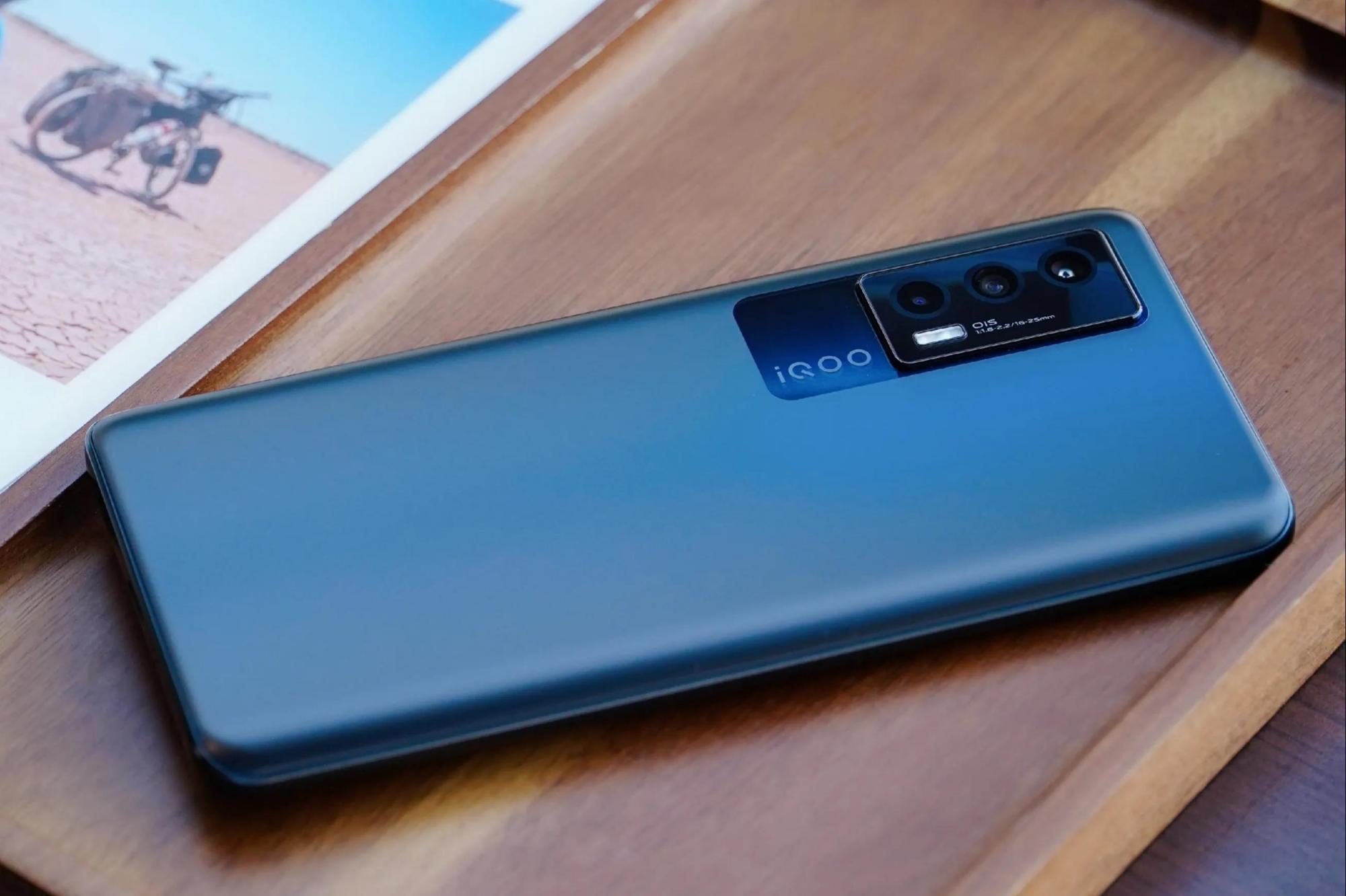 iQOO Neo5测评：专为电竞玩家打造，游戏过瘾_百科TA说