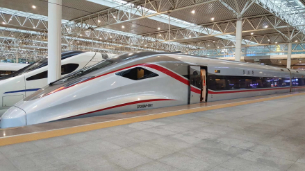 复兴号CR300AF型电力动车组_百度百科