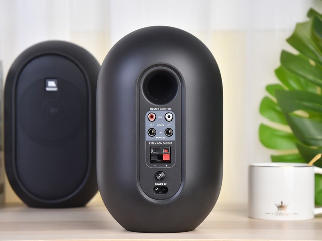 全面均衡，自然透彻 JBL 104BT监听音箱评测_百科TA说