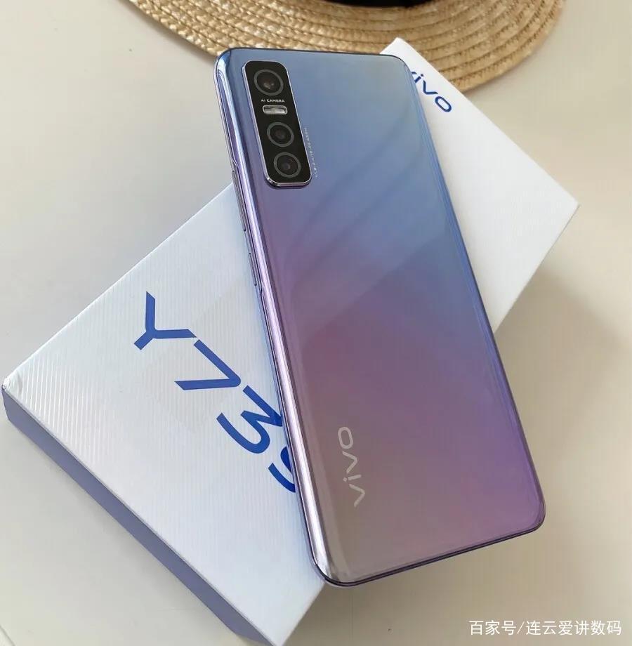 vivo Y73s测评：外观精致很加分，用起来也流畅_百科TA说