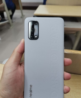 realme Q2 Pro_百度百科