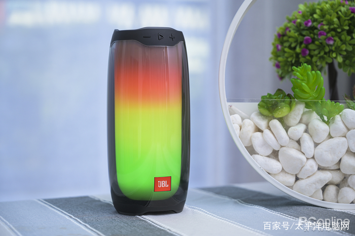 JBL PULSE4音乐脉动四代便携式蓝牙音箱评测：晋升潮人队列_百科TA说