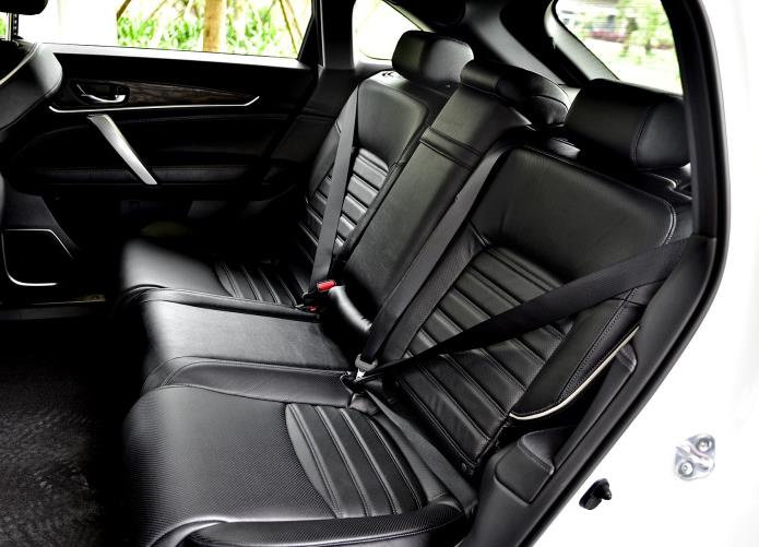 29万如何选？本田URV还是沃尔沃XC40？听完明白了_百科TA说