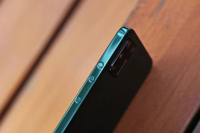 坚果Pro3降到2399元起：骁龙855 Plus旗舰这么便宜还要购买理由？_百科TA说