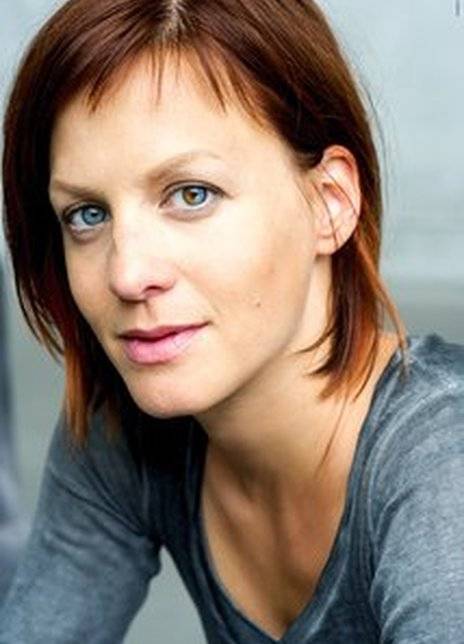 Alexandra Grant（演员）_百度百科