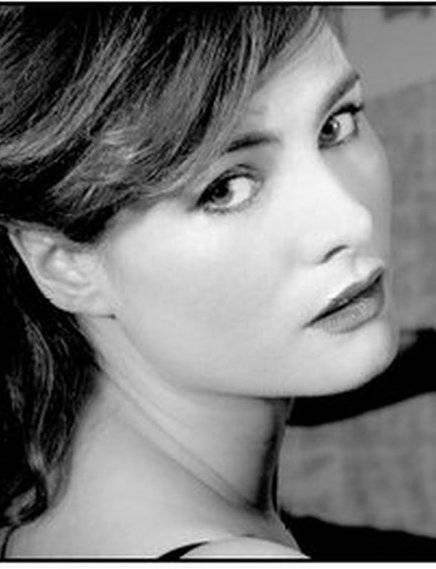 Sarah Coomes_百度百科