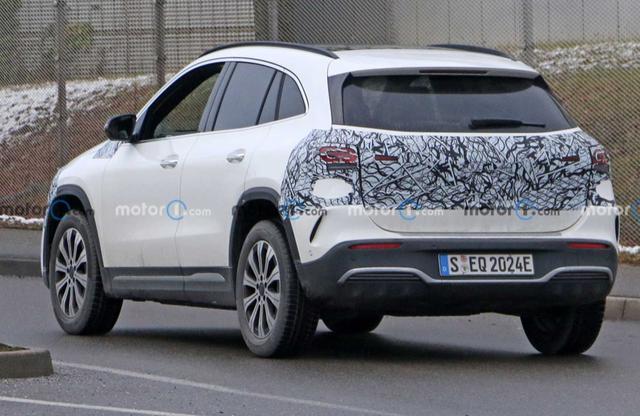 奔驰EQA最新谍照曝光 将于本月20日亮相_百科TA说