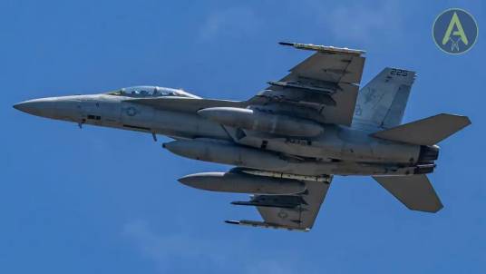 AIM-260空空导弹_百度百科