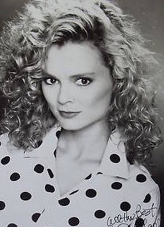 Romy Windsor_百度百科