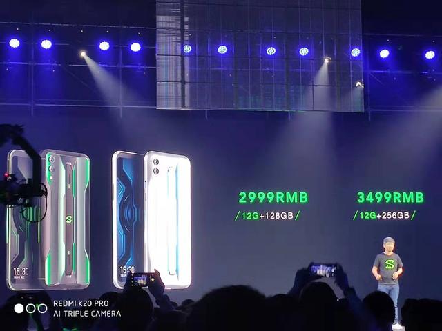 跑分超50万！黑鲨游戏手机2 Pro起售价2999元：12GB运存+骁龙855+_百科TA说