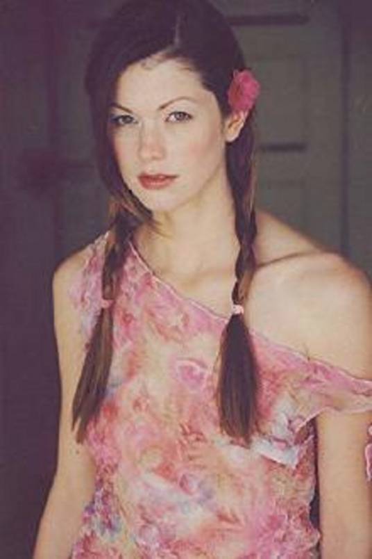 Emily Harrison_百度百科