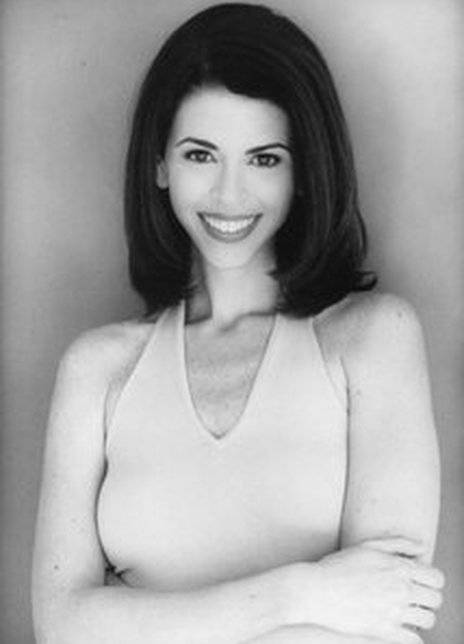 Kimberly Wallis_百度百科