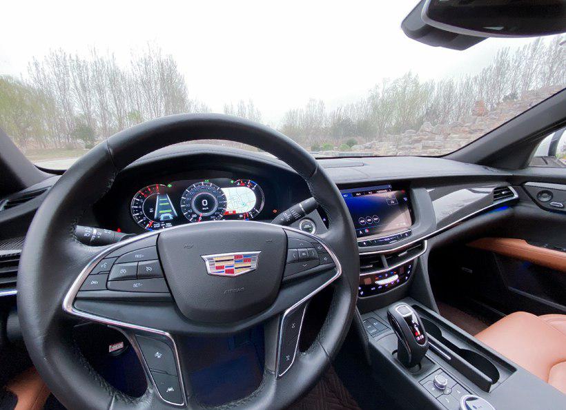 全款38万喜提凯迪拉克CT6，用车5个月，车主坦率地谈了驾车体验_百科TA说