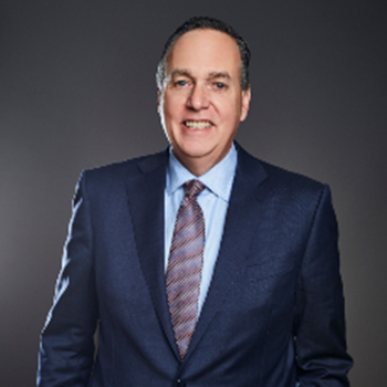 Stephen J. Squeri_百度百科