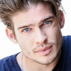 小心肝儿（美国2024年哈里纳·雷金执导的惊悚电影）_百度百科